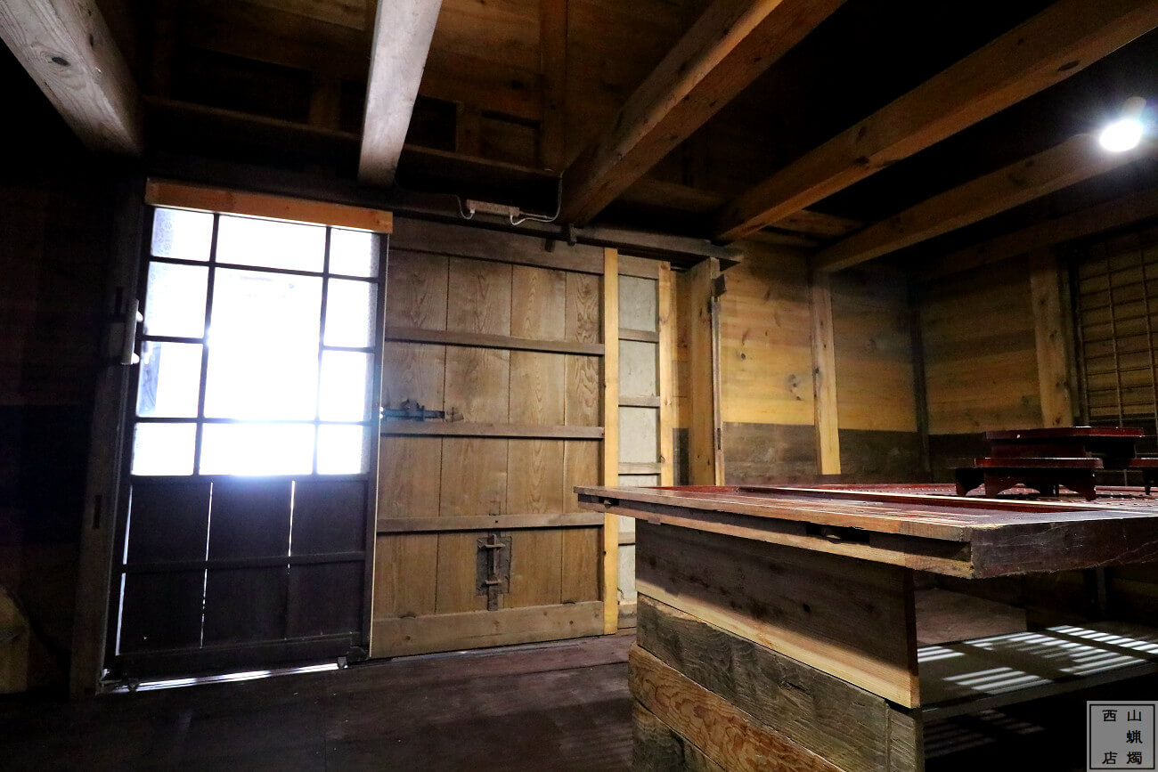 nv0275 | etsuko field & 西山蝋燭工房